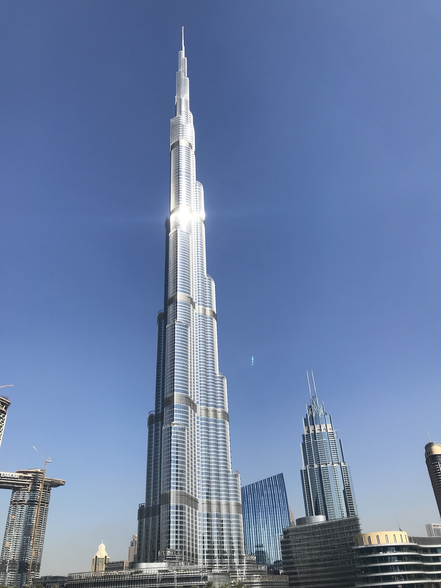 The 10 Most Amazing huMan-Made Landmarks in the World - Sights 2 See