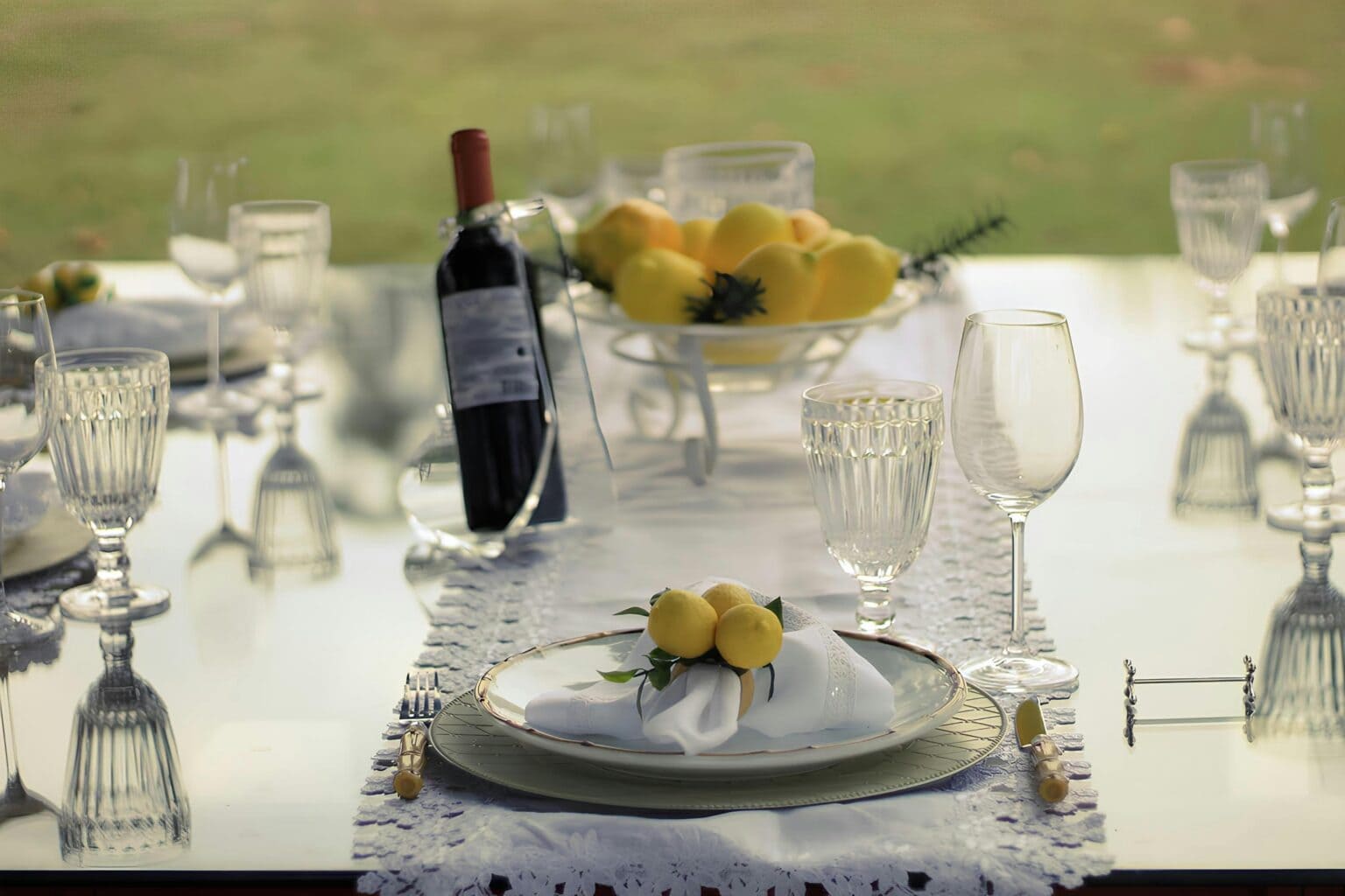 Must-Know Dining Customs Around the World